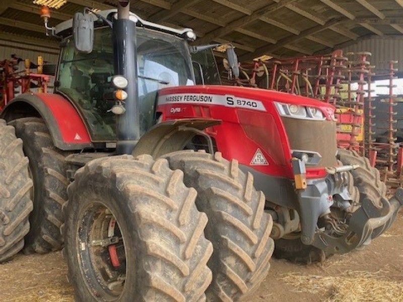 Massey Ferguson 8740S EXDV | AgriBuy