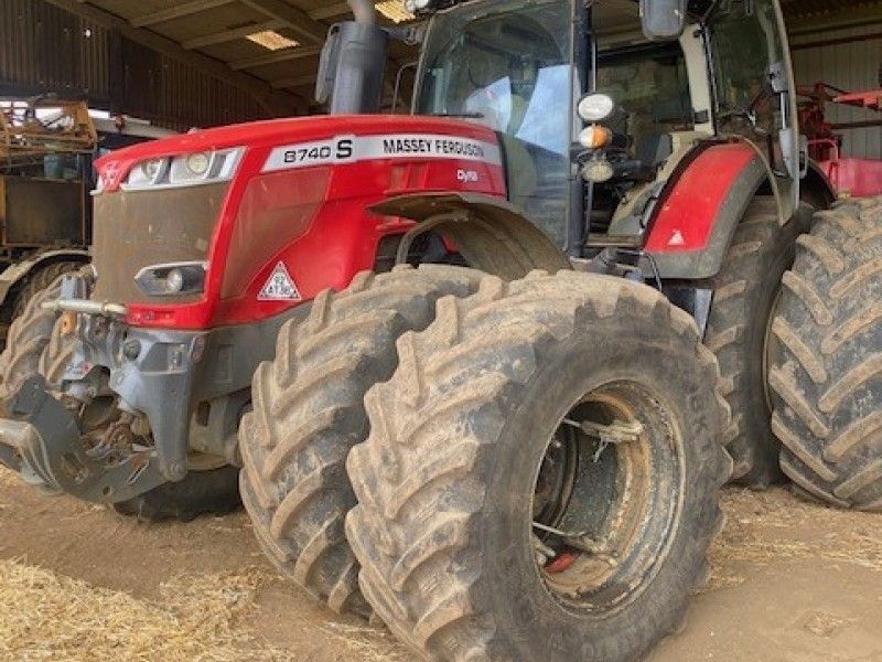 Massey Ferguson 8740S EXDV | AgriBuy